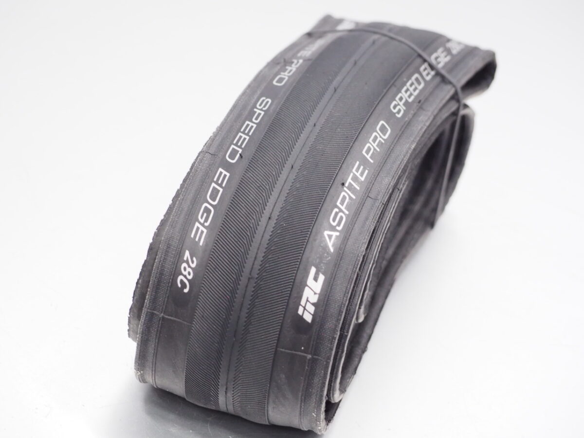 IRCの新作決戦用タイヤ、FORMULA PROとASPITE PROのSPEED EDGEシリーズを見せてもらいました！重量実測！｜京都→吹田 チャリンコ通勤！！ 81496.com ...